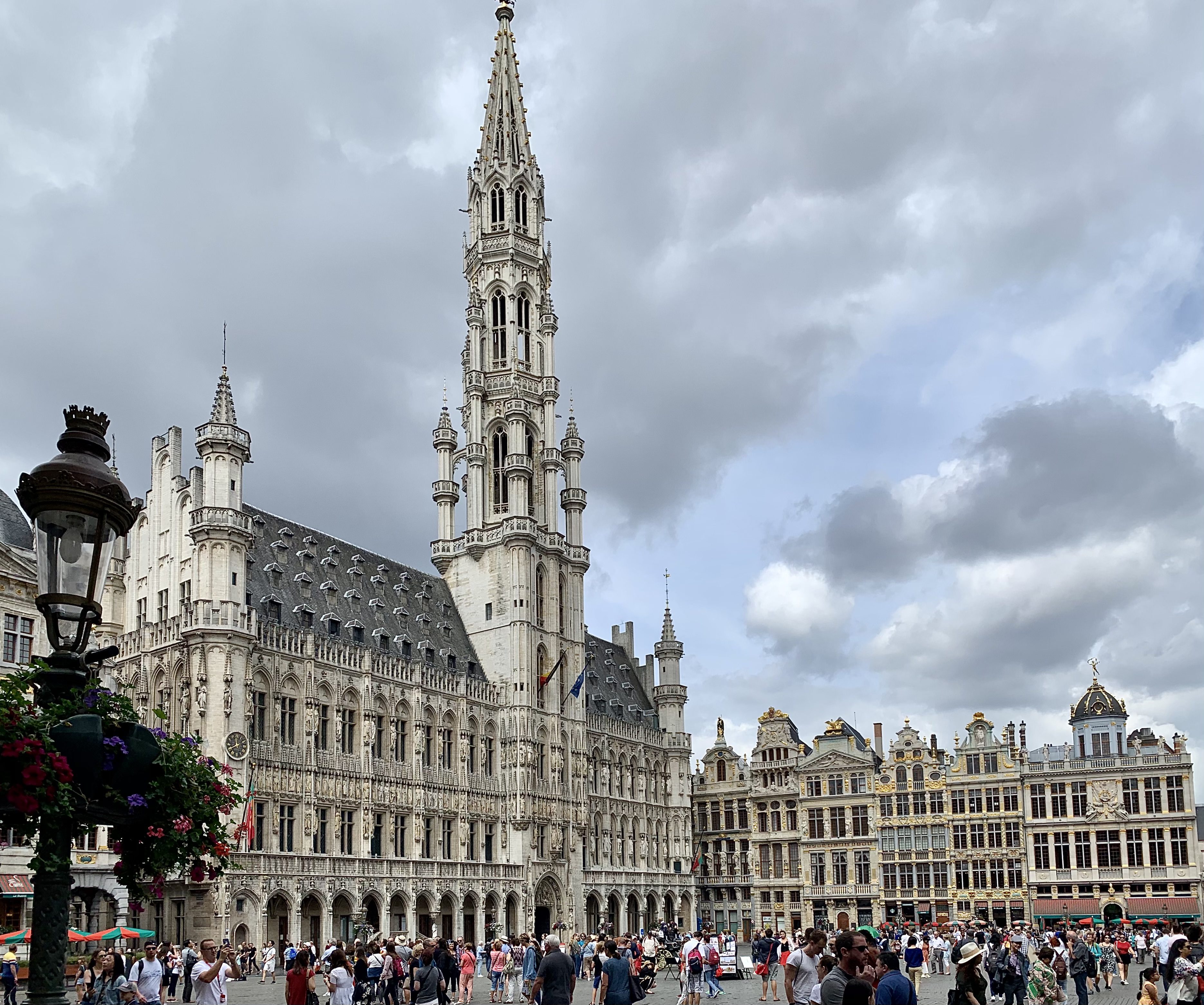 Top 10 Fascinating Facts about City Hall of Brussels - Discover Walks Blog